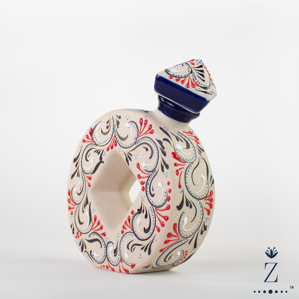 Stoneware Decanter | Serpentine Pattern, Ceramic Decanter - Zenwaro