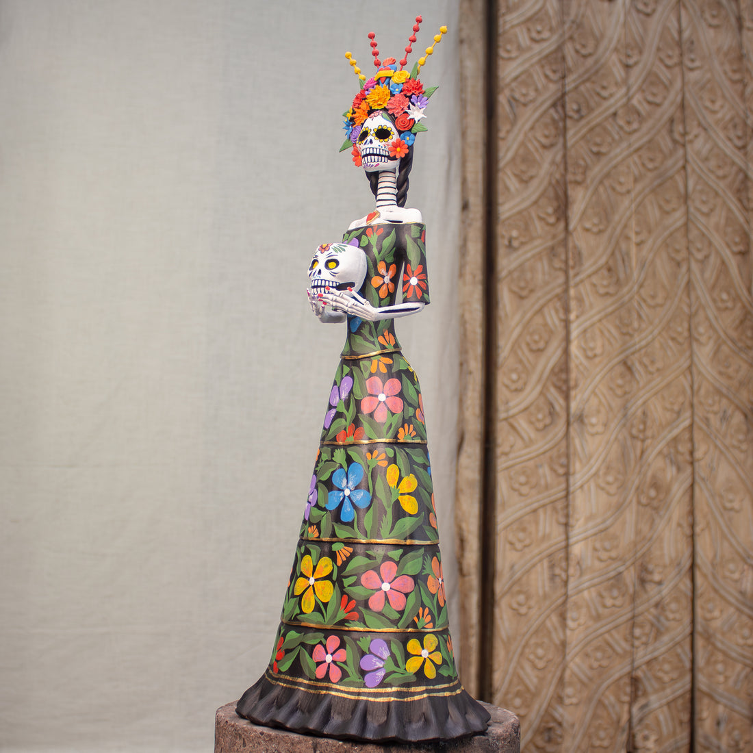 Hand-sculpted Catrina Dolls · Day of the Dead Catrina Sculptures - Zenwaro