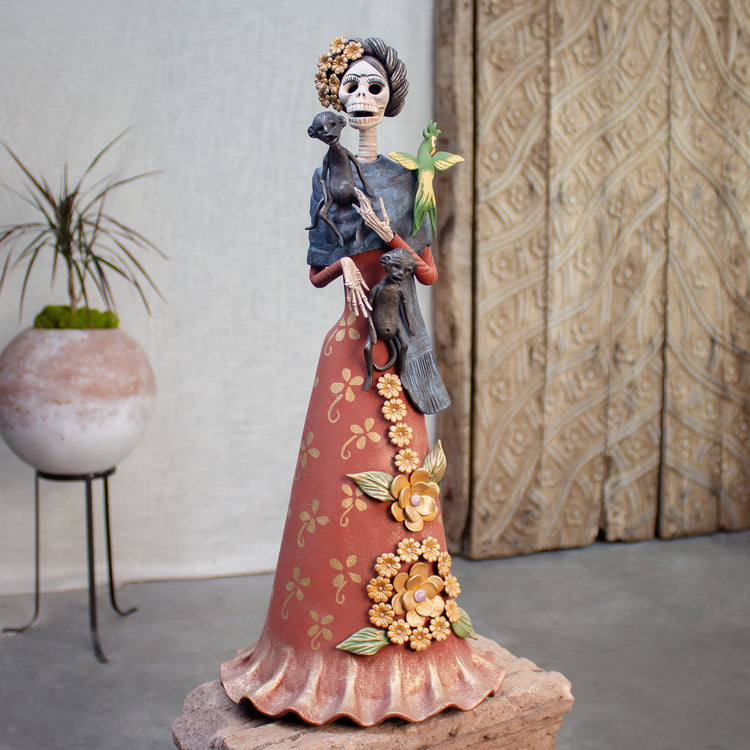 Hand-sculpted Catrina Dolls · Day of the Dead Catrina Sculptures - Zenwaro