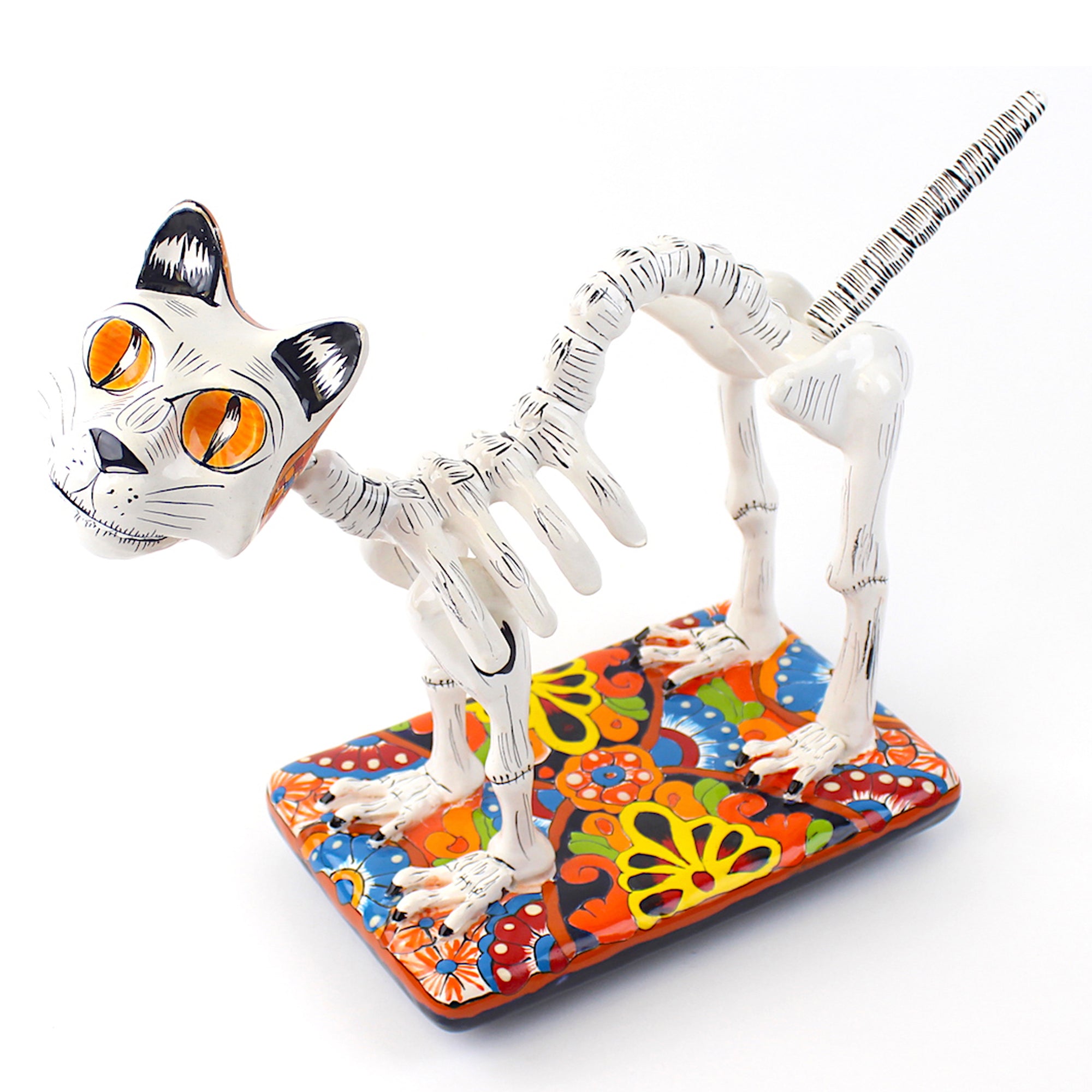 Day of the Dead Cat Sculptures. – Zenwaro